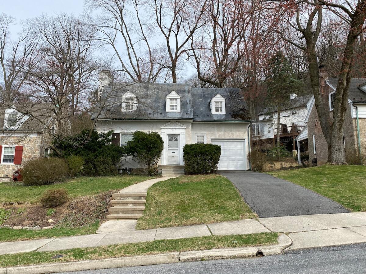 Upcoming Auctions – Tom Hall Auctions, Inc.